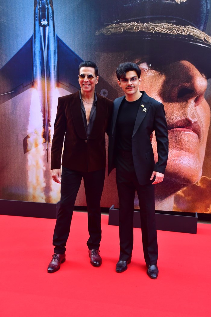 Akshay Kumar And Veer Pahariya Launch "Sky Force" Trailer Launch ...