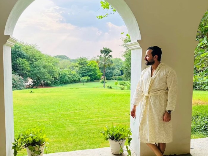 Inside Saif Ali Khan's Luxurious Bandra Residence - Filmibeat