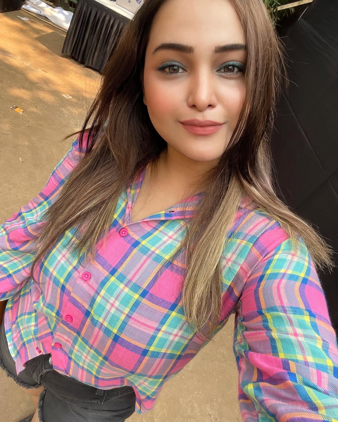 Know All About Aliya Naaz: The Rising Star of Ullu App's Web Series ...