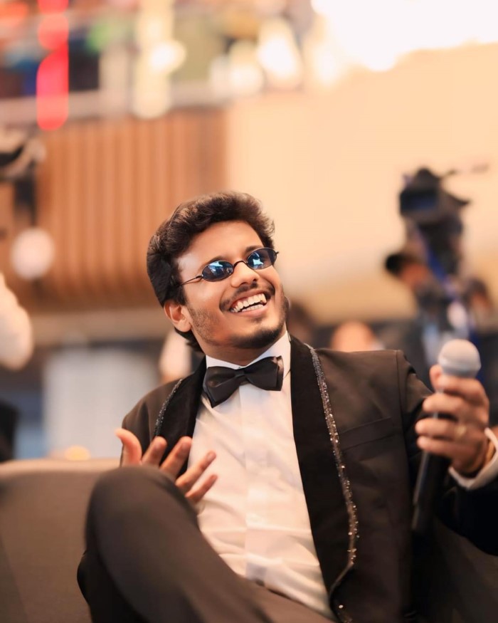 Meet MuthuKumaran Jegatheesan: YouTube Star And Bigg Boss Tamil 8 Winner | Who Is MuthuKumaran ...