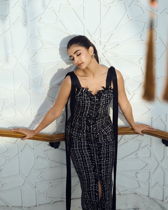 Pooja Hegde's Stunning Black Tweed Dress Look Deva Promotion - Filmibeat