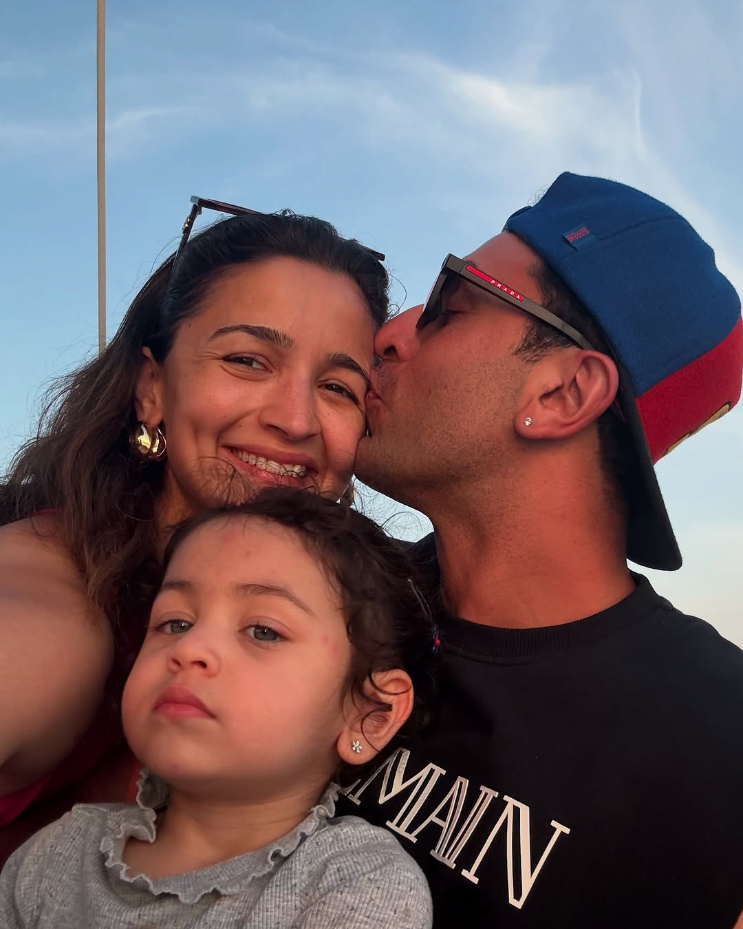 Ranbir Kapoor And Alia Bhatt Welcome 2025 With Daughter Raha ...
