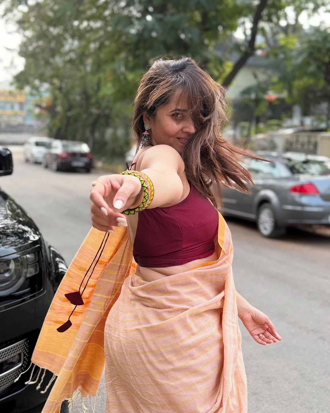 Anasuya Bharadwaj: హాట్ లుక్స్ తో ఉక్కిరిబిక్కిరి చేస్తున్న రంగమ్మత్త ...