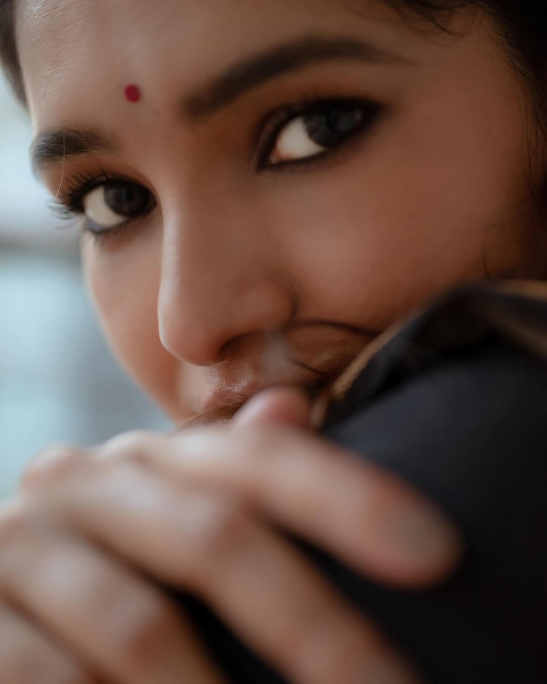 Vani Bhojan: காட்டன் சேலையில் ஒர்க் அவுட் ஆகும் கவர்ச்சி.. கிளாமர் ...