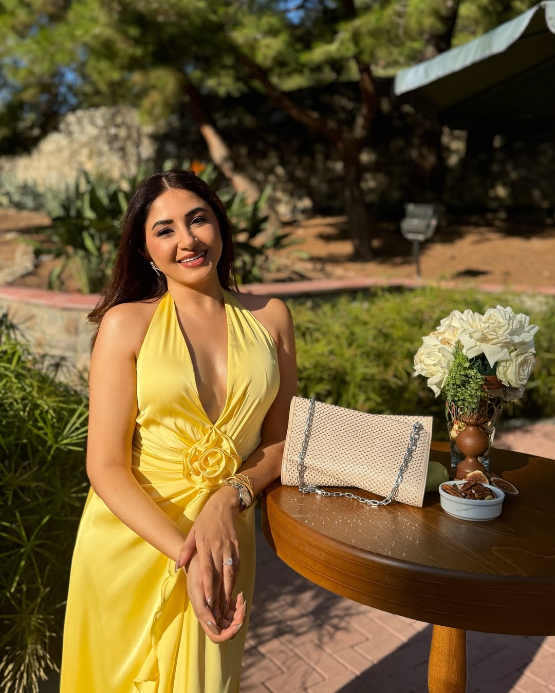 Who Is Aashna Shroff? Everything You Need To Know About Singer Armaan ...