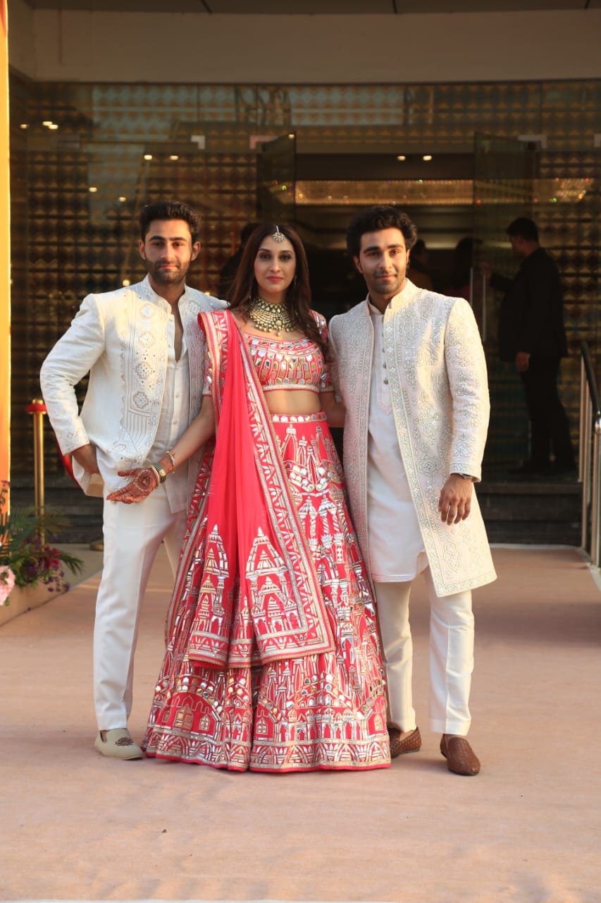 Aadar Jain's & Alekha Advani Colorful Mehendi Ceremony at NSCI Dome ...