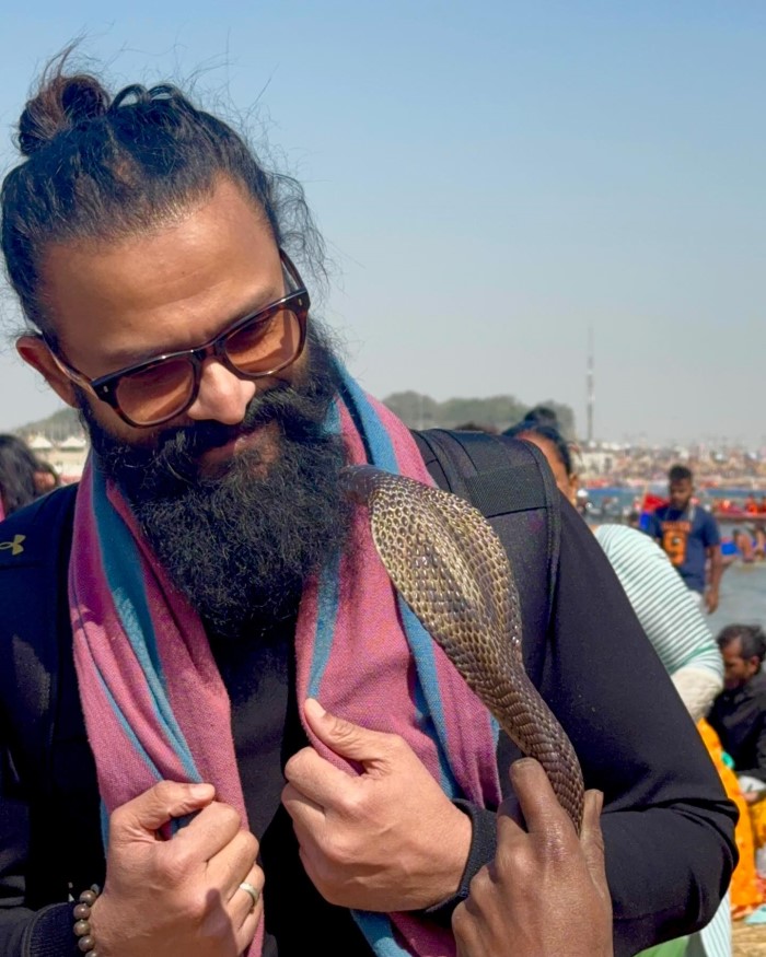 Actor Jayasurya Visits Maha Kumbh 2025 - Filmibeat