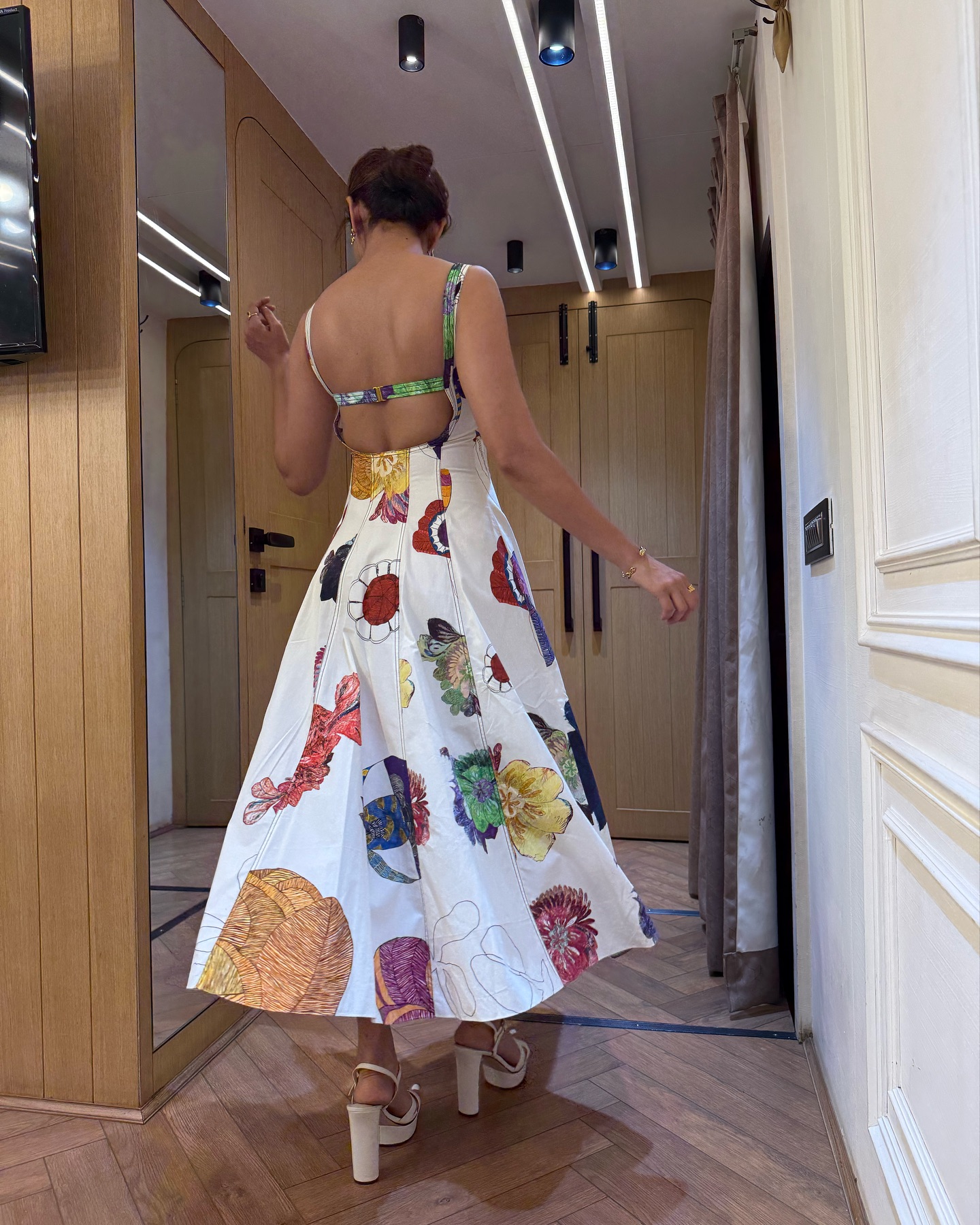 Actress Mrunal Thakur Dazzles In A Stunning Backless Floral Dress ...