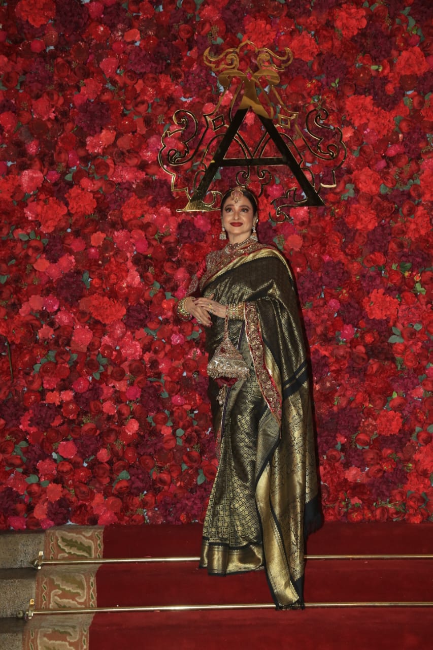 Actress Rekha Wore At Adar Jain Wedding Saree Connection With Amitabh ...
