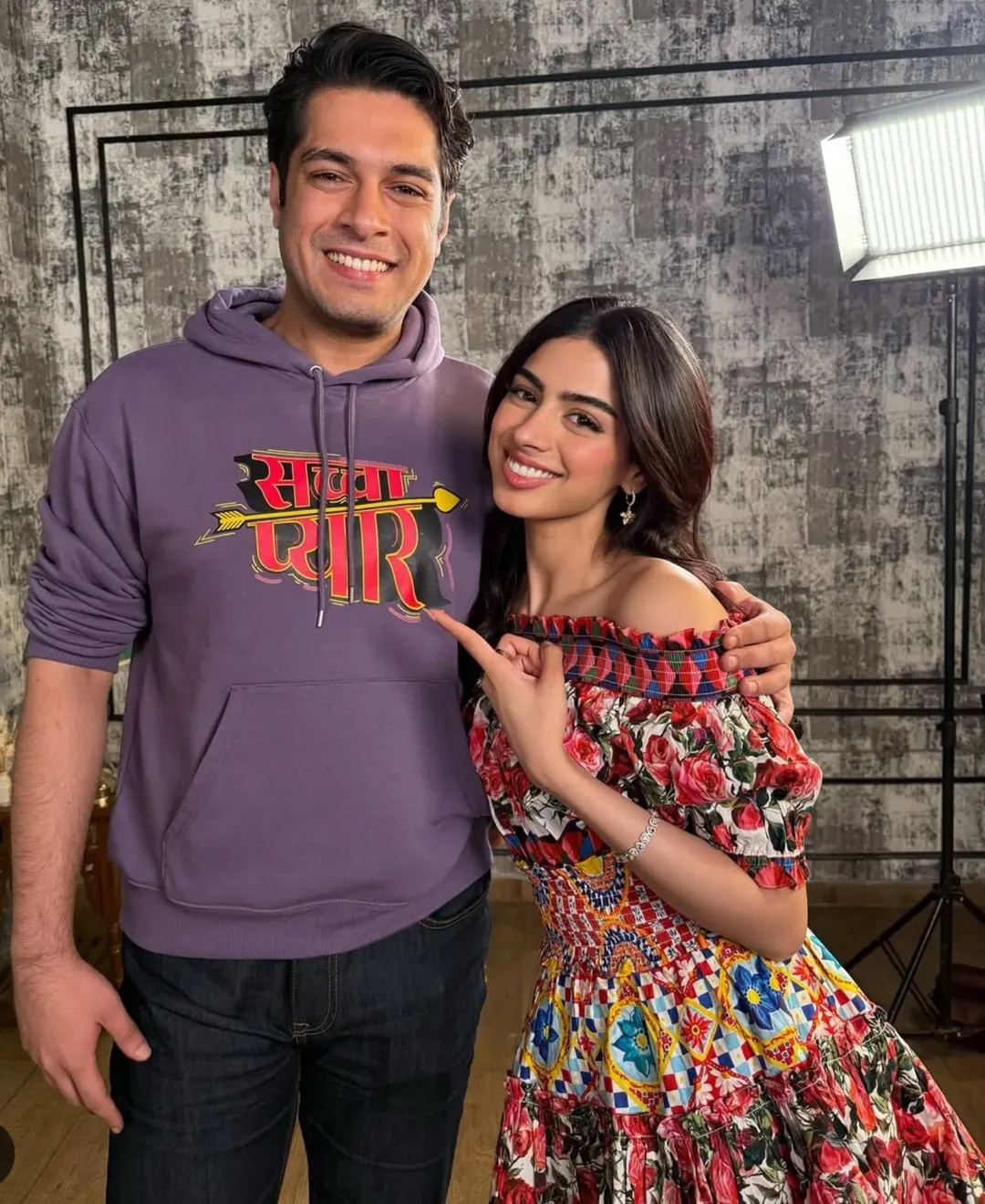 Khushi Kapoor Shares Unseen Photos from #Loveyapa Promotional Events with #JunaidKhan - Filmibeat