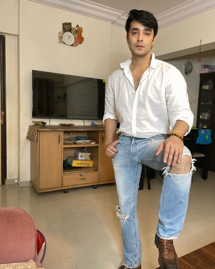 Know More About Actor Muohit Joushi Making His OTT Debut With Pati ...