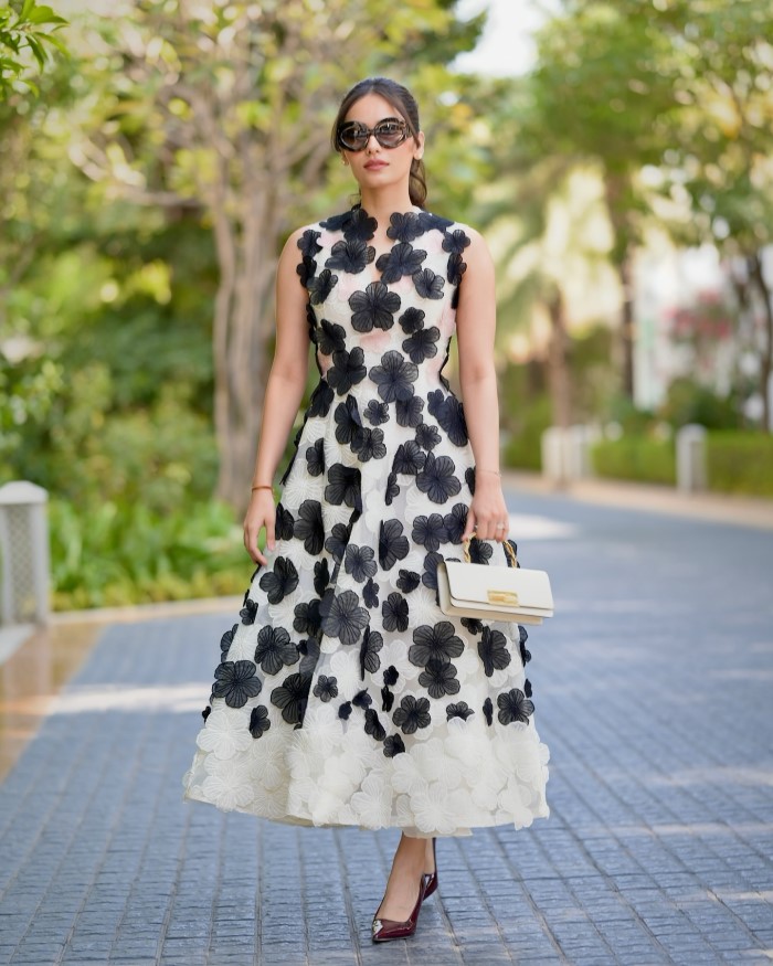 Manushi Chhillar Stuns In A Floral Masterpiece - Filmibeat