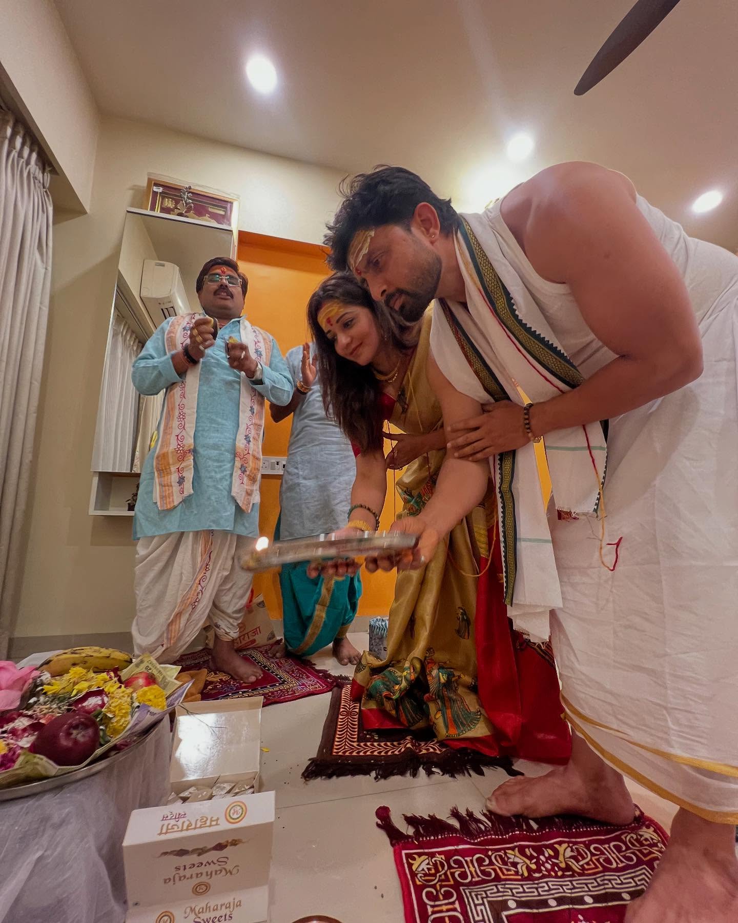 Monalisa And Vikrant Singh Rajput Celebrate Maha Shivratri 2025 - Filmibeat