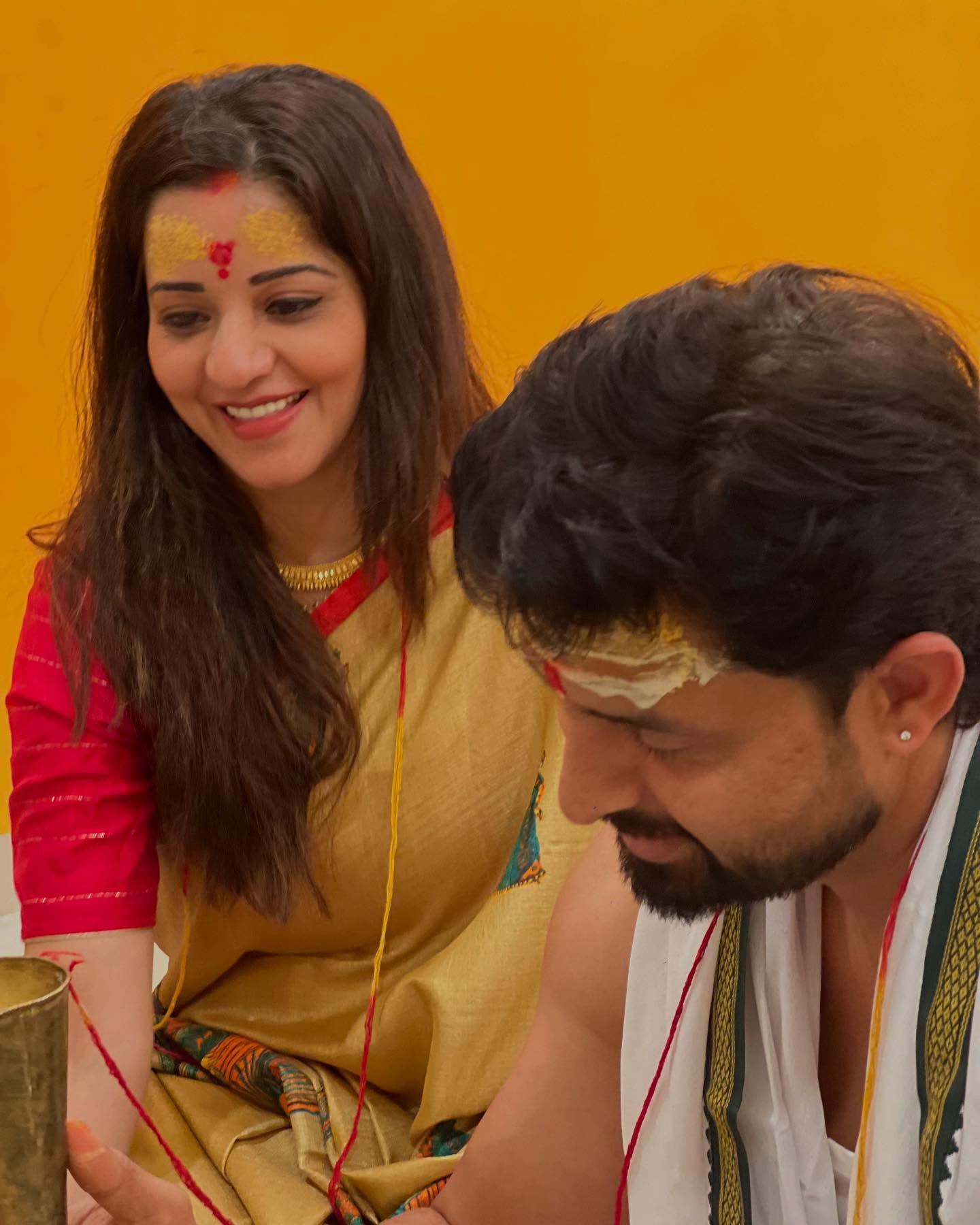 Monalisa And Vikrant Singh Rajput Celebrate Maha Shivratri 2025 - Filmibeat