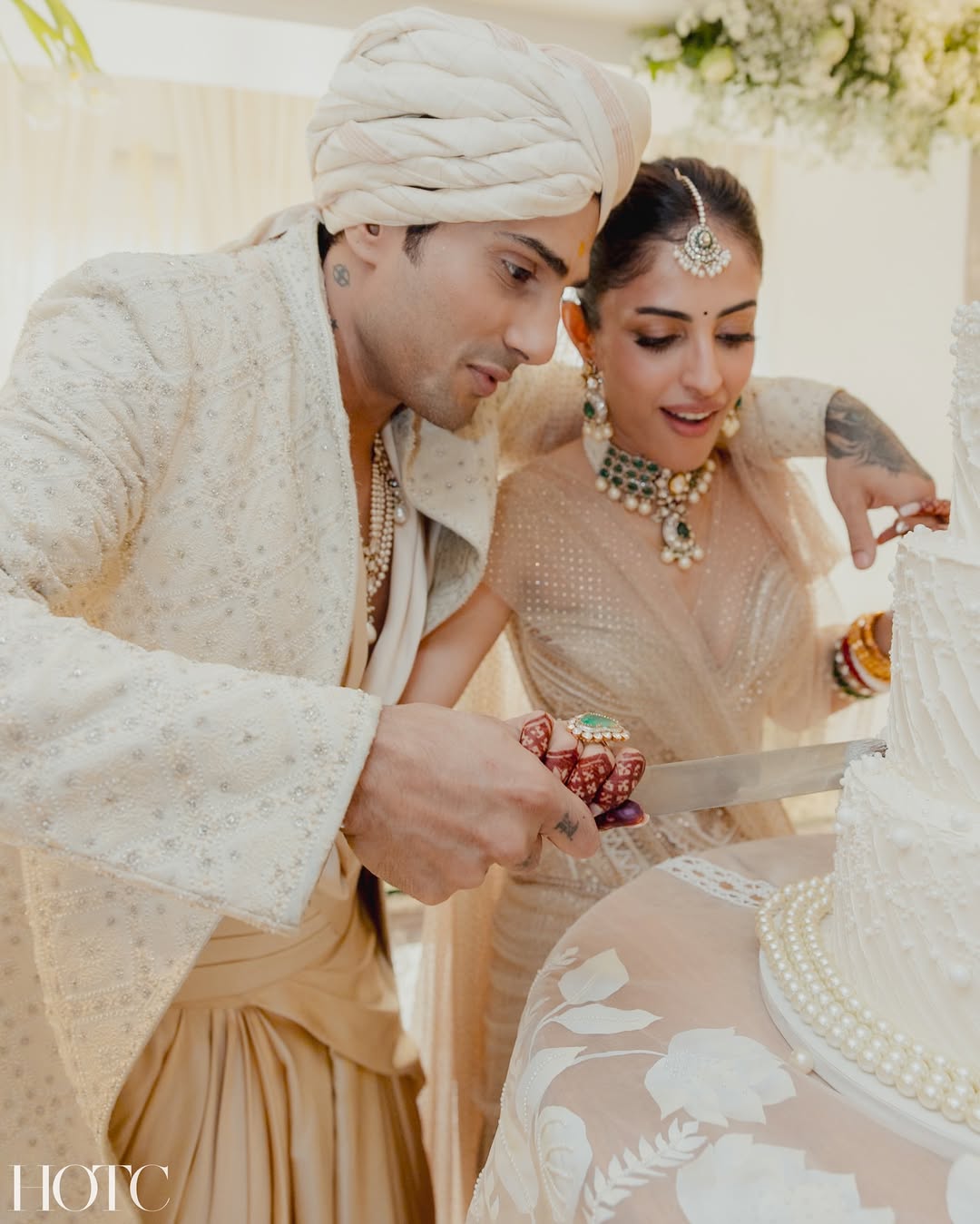 Prateik Babbar And Priya Banerjee's Wedding: Inside Photos And Special ...