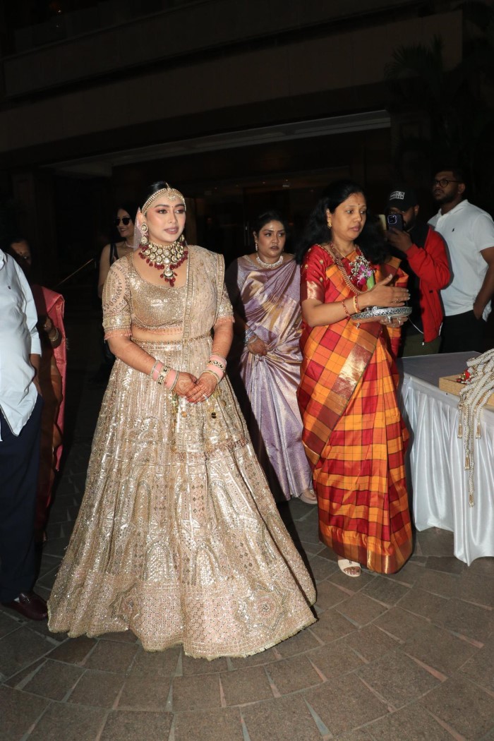 Rakul Preet Singh, Jackky Bhagnani, Emraan Hashmi Shine At Vicky ...