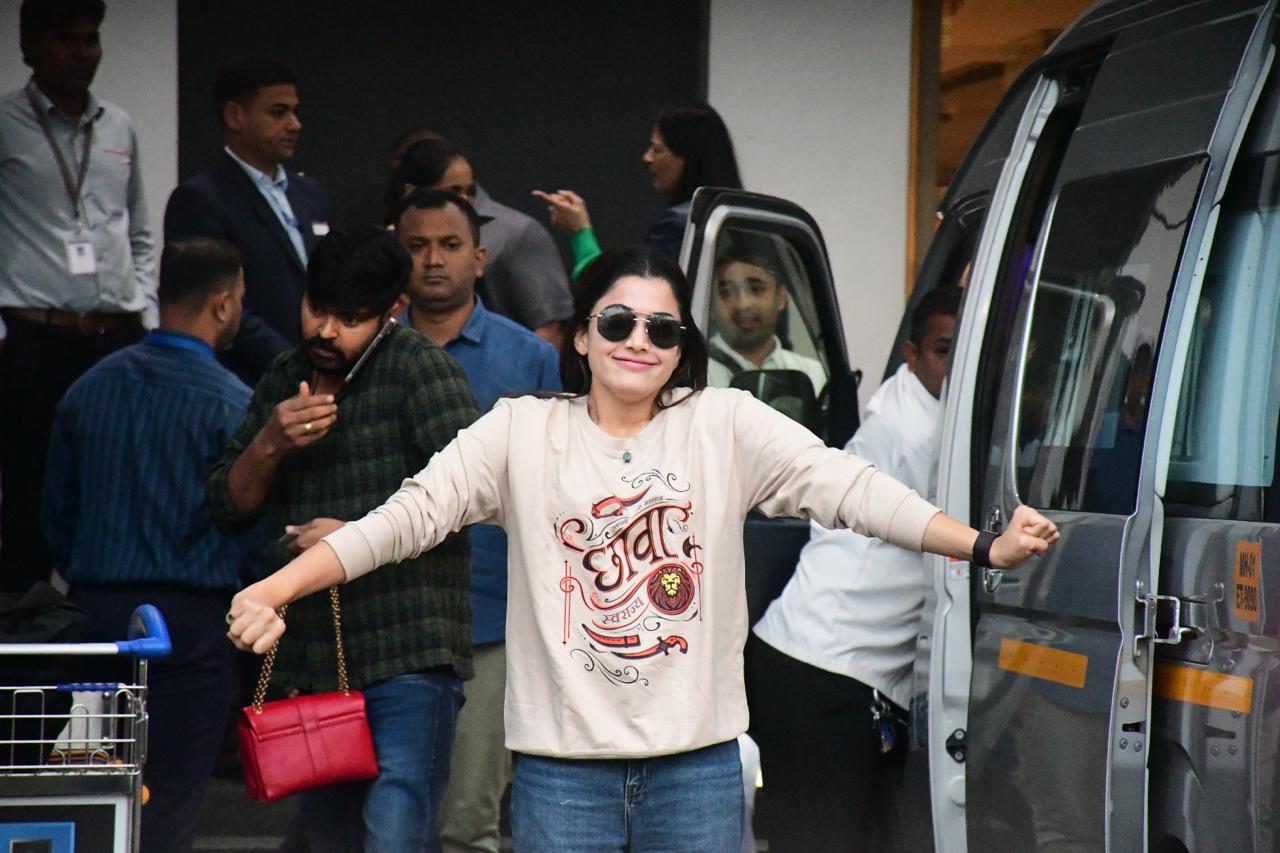 Rashmika Mandanna Promotes 'Chhaava' Movie At Kalina Airport - Filmibeat