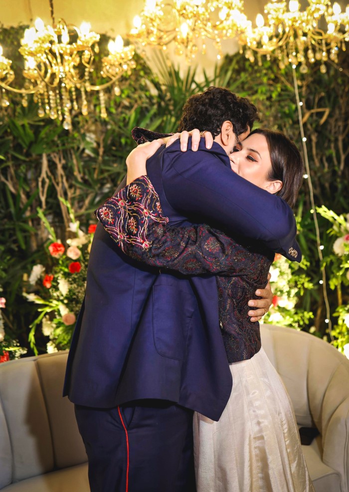 Who Is Prakhar Gupta's Mexican Girlfriend Clau? All About Their Extraordinary LOVE Story ...