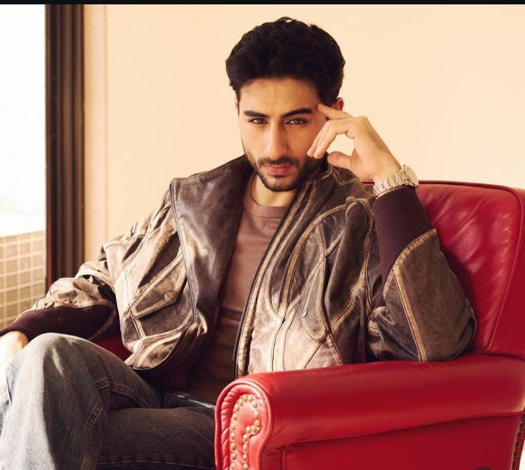 5 Times Ibrahim Ali Khan’s Effortless Charm & Dapper Style Left Us ...