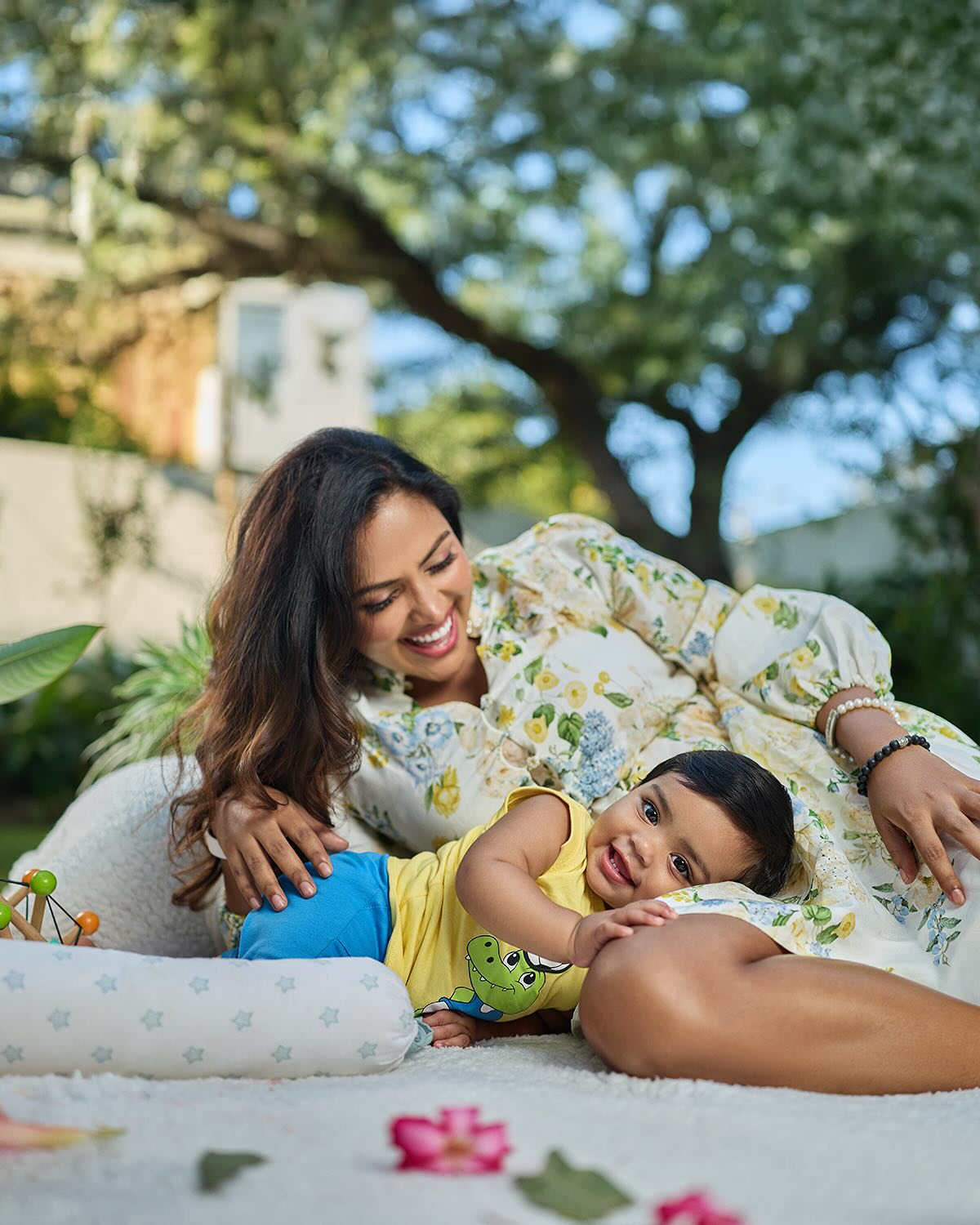 Amala Paul Shares Adorable Photoshoot With Her Son - Filmibeat