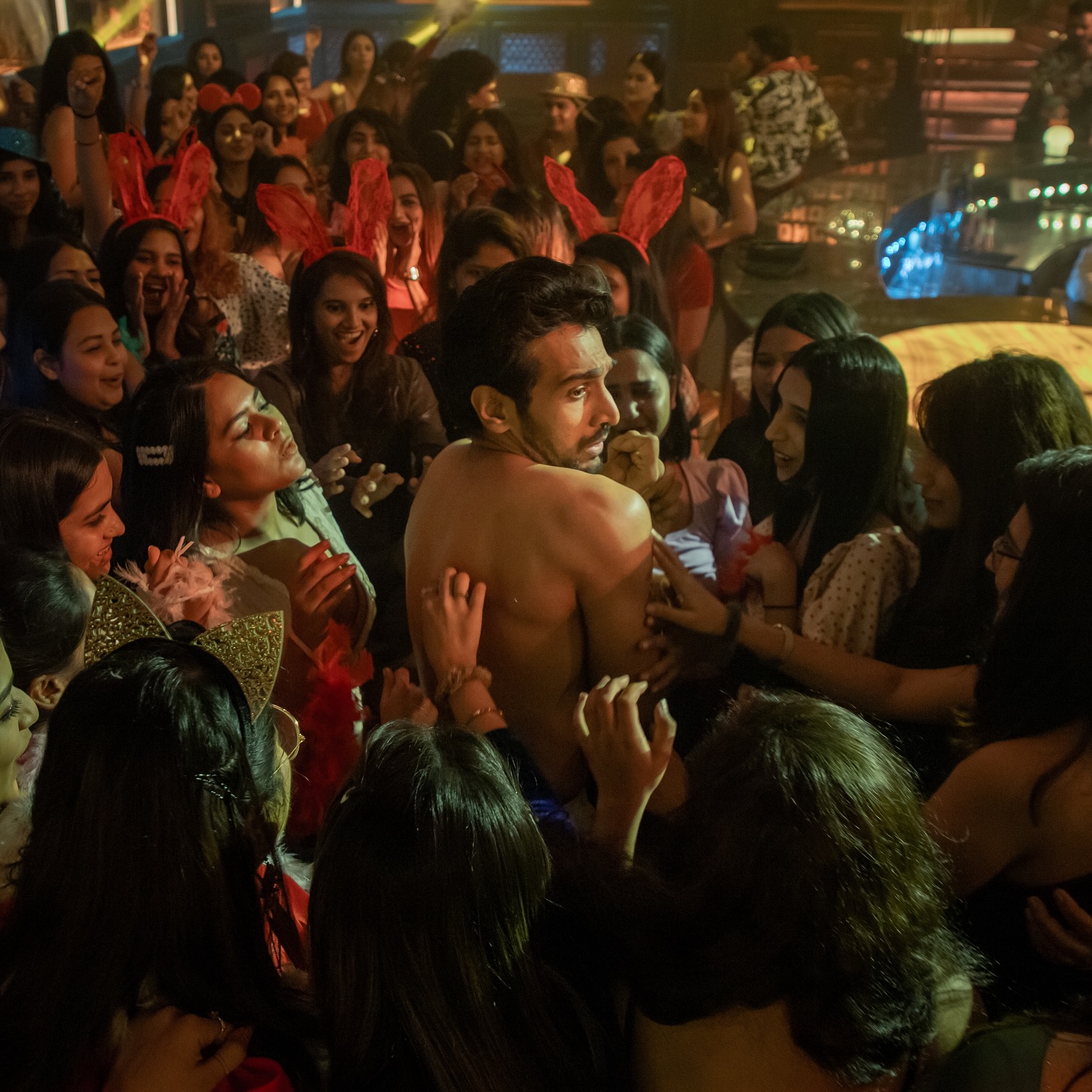 Behind The Scenes Of Dhoom Dhaam: Memorable Moments From The Set ...