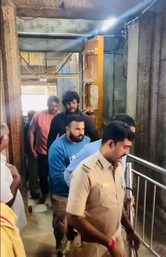 Darshan Thoogudeepa Seeks Chamundeshwari Blessings Before Resuming The Devil - Filmibeat