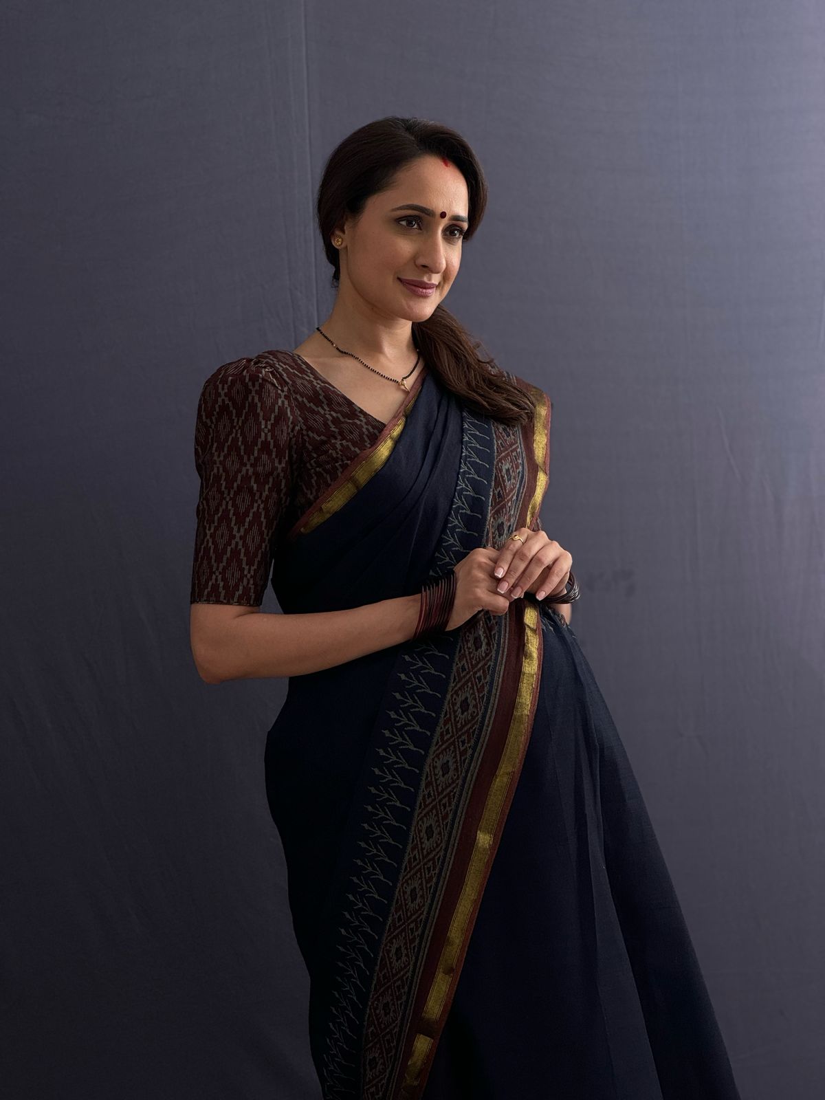 Deepika Padukone To Pragya Jaiswal: Leading Ladies Who’ve Embodied Pregnancy On Screen - Filmibeat