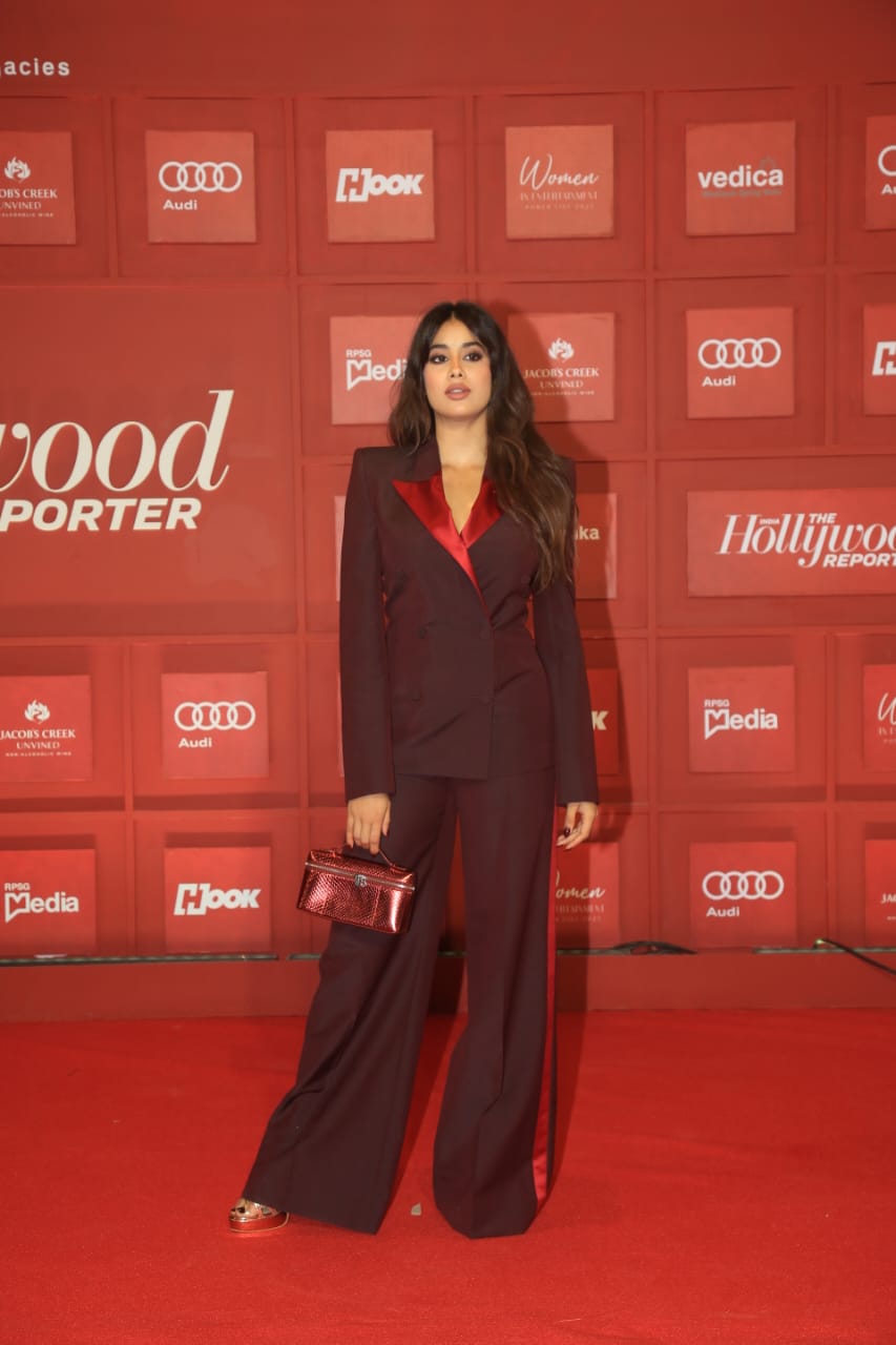 Janhvi Kapoor Serves Fierce Boss Lady Vibes In A Maroon Suit - Filmibeat