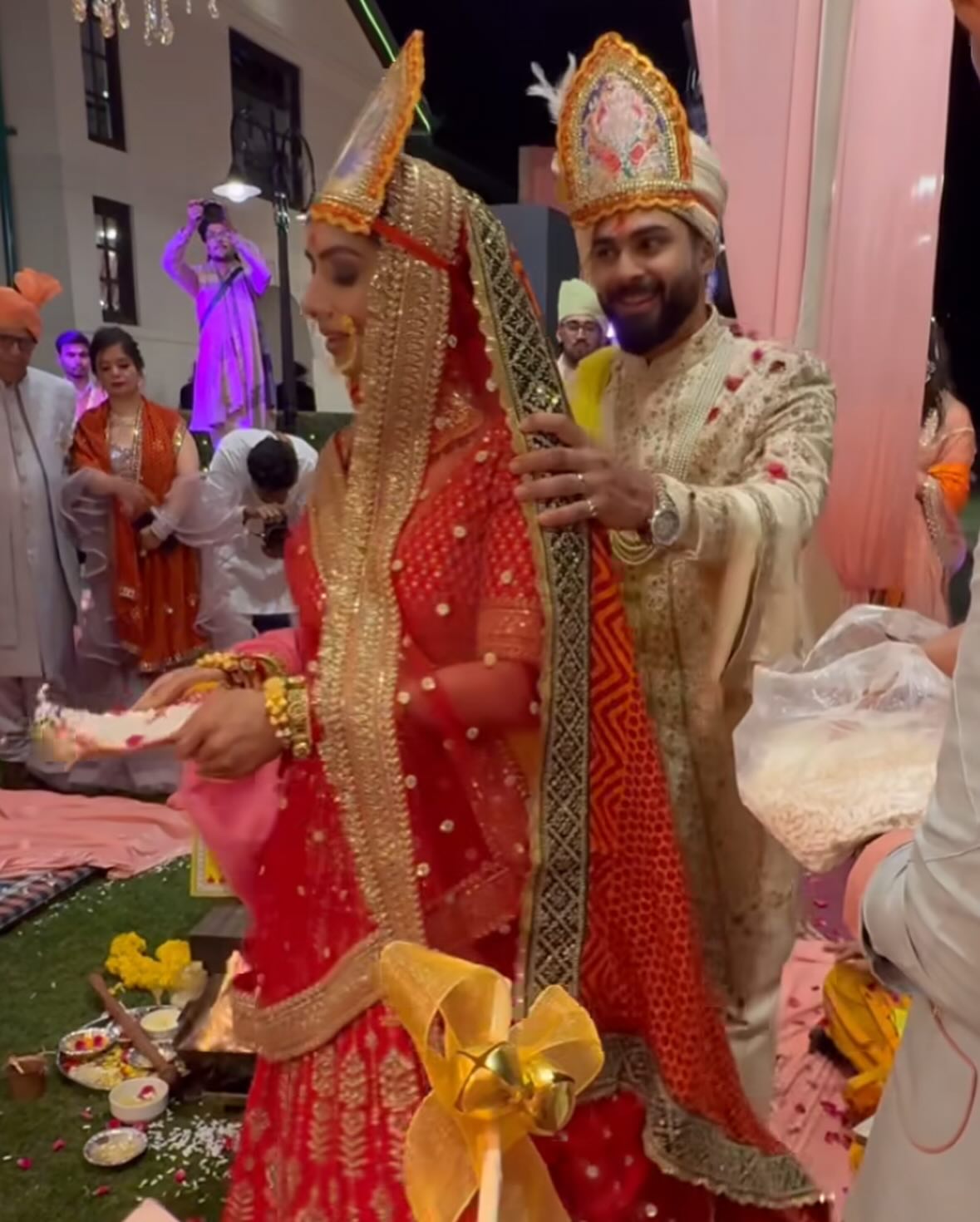 Sakshi Pant Ties The Knot With Ankit Chaudhary In A Stunning Mussoorie Wedding - Filmibeat