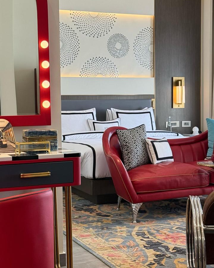 Shah Rukh Khan’s Luxurious Suite In Jaipur By Shantanu Garg For IIFA ...