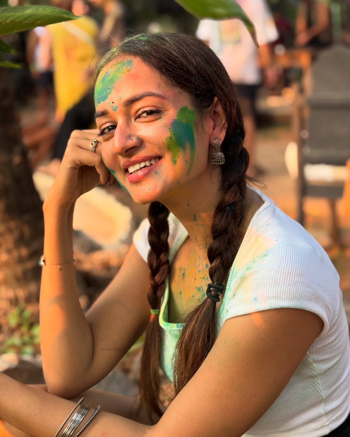 Shanvi Srivastava's Colorful Holi Bash At Palmorama, Goa With Friends - Filmibeat