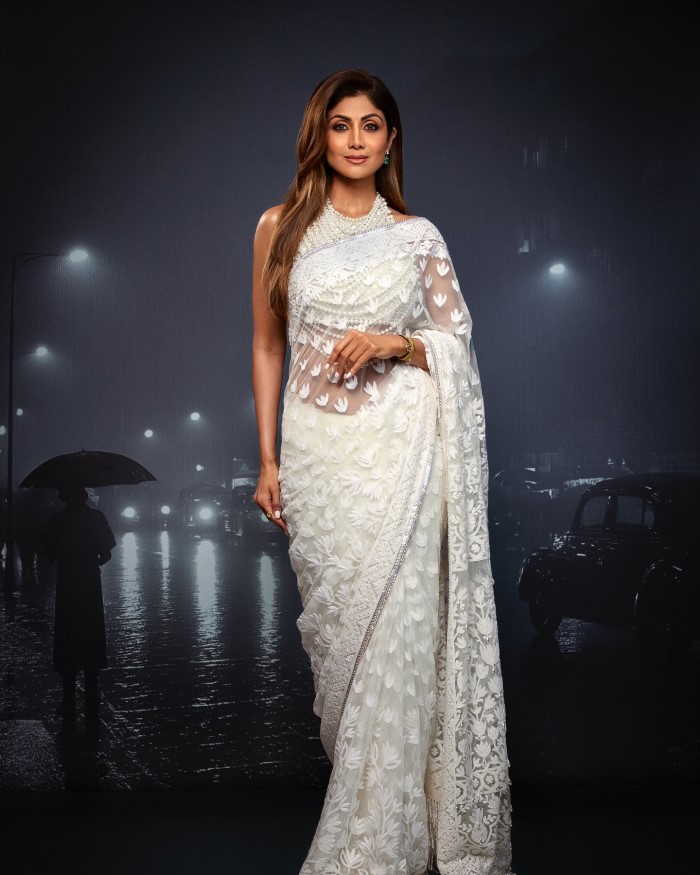 Shilpa Shetty’s Stunning White Saree Look Turns Heads - Filmibeat