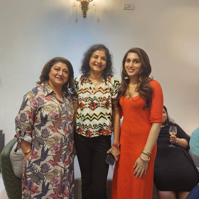 Veteran Actress Pramila Joshai's Grand Birthday Celebration 2025 ...