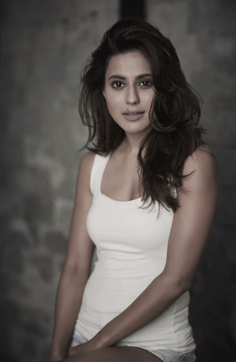 Who Is Ranya Rao? Know All The Actor Arrested In Gold Smuggling In ...