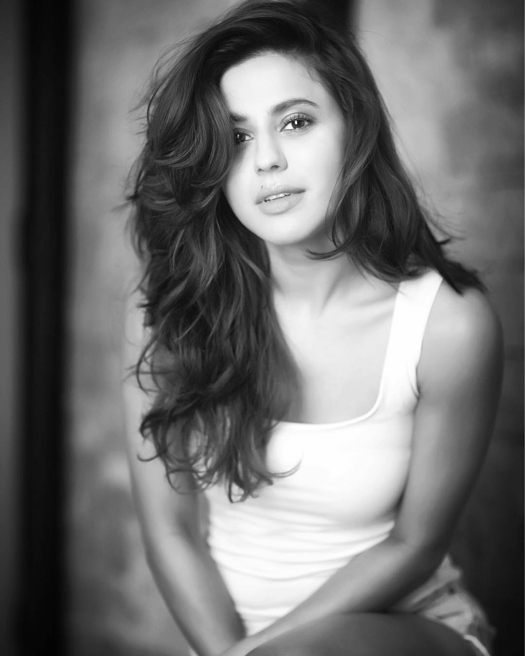 Who Is Ranya Rao? Know All The Actor Arrested In Gold Smuggling In ...