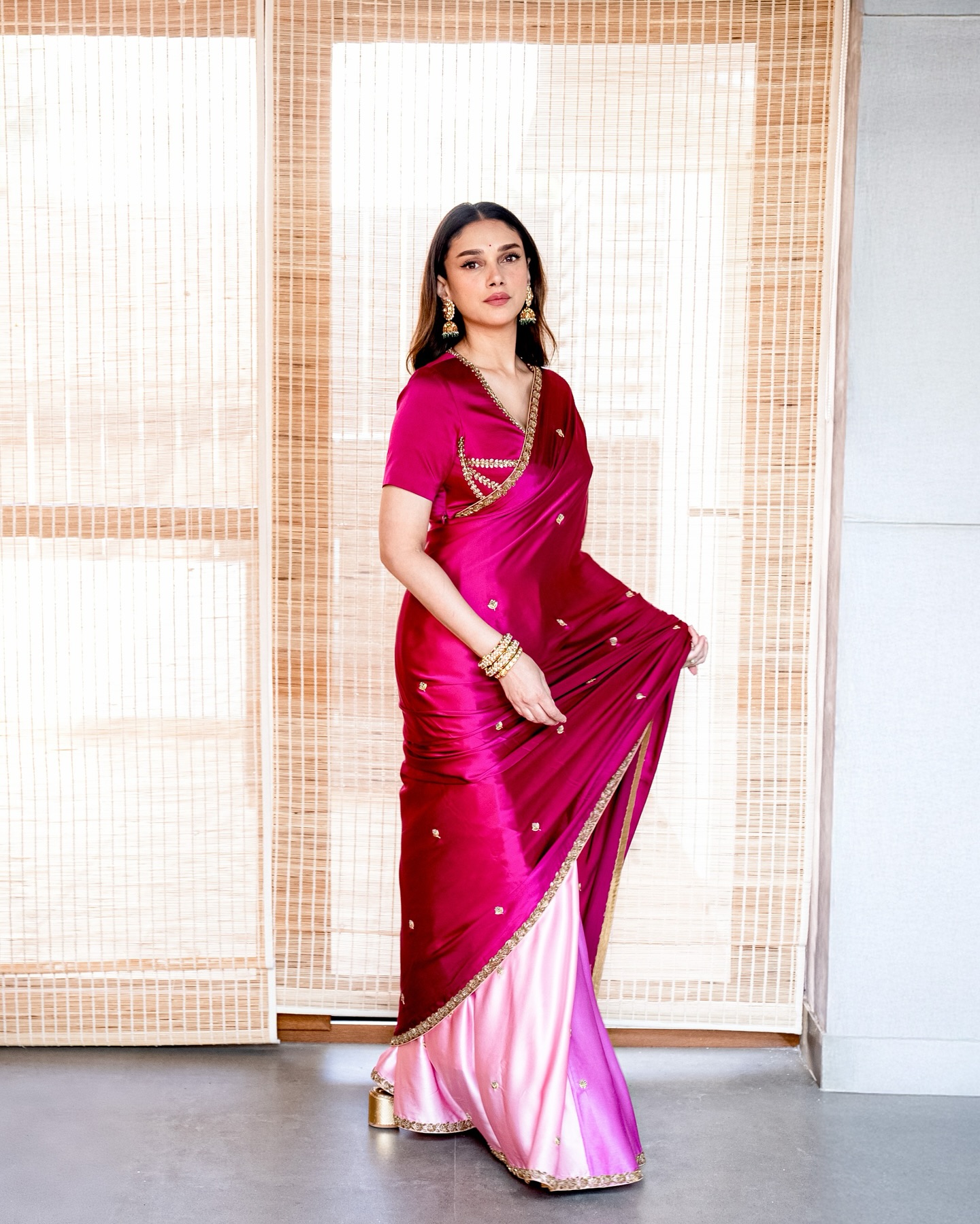 Aditi Rao Hydari Elegant Photoshoot In Pink Silk Saree Traditional Look ...