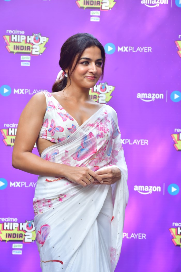 Bhool Chuk Maaf Stars Rajkummar Rao And Wamiqa Gabbi Snapped On The Sets Of Hip-Hop India 2 ...
