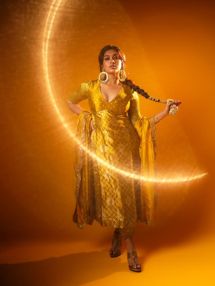 Dushara Vijayan A Radiant Blend Of Tradition And Style - Filmibeat