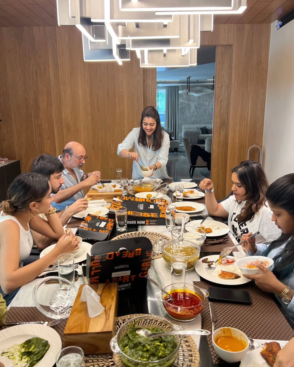 Inside Ajay Devgn And Kajol’s Lavish Rs 60 Crore Juhu Mansion - Filmibeat