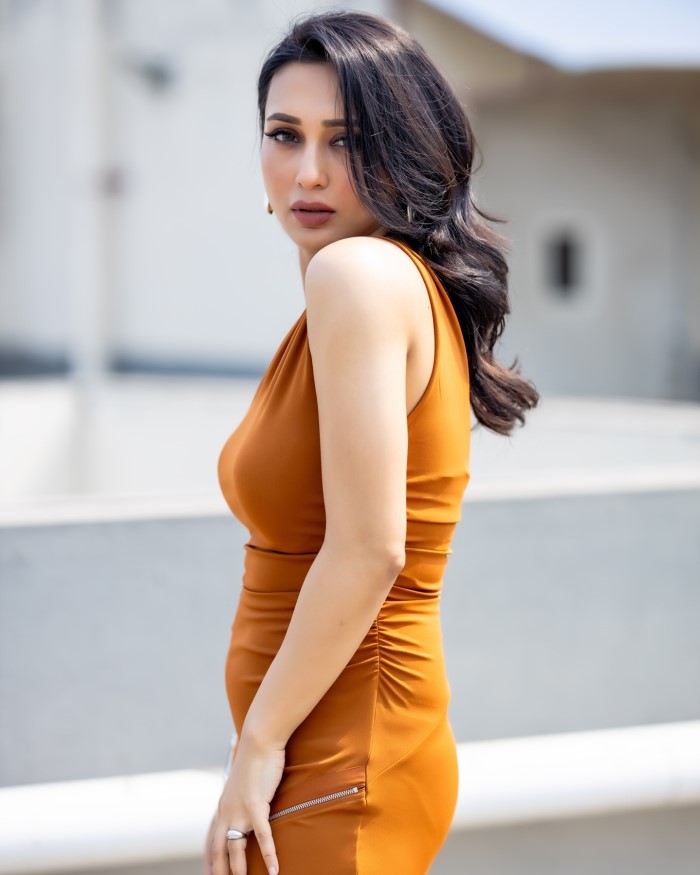 Mimi Chakraborty Turns Heads In A Bold One-Shoulder Orange Dress ...