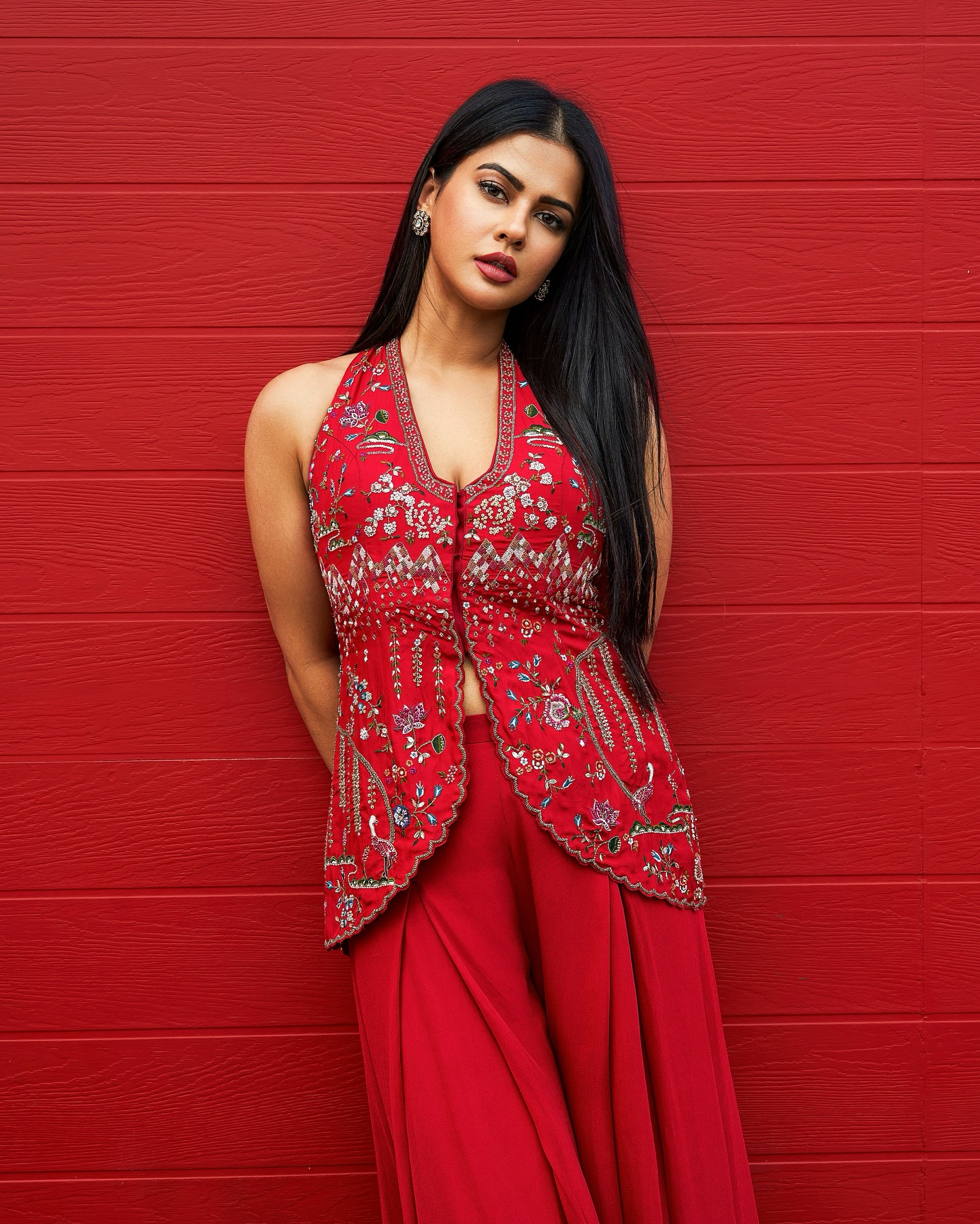 Sharmiela Mandre’s Latest Fashion Looks: A Blend Of Elegance And ...