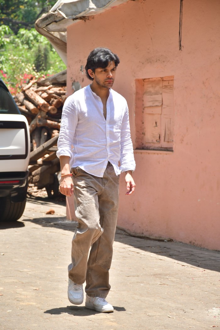 Bollywood Bids Farewell: Stars Gather To Pay Last Respects To Nirmal ...