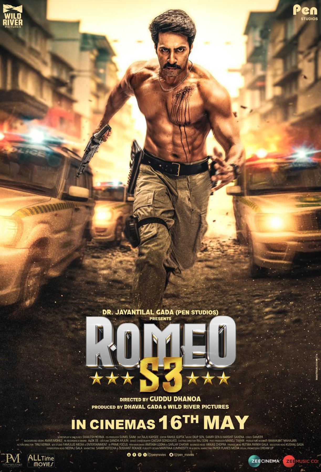 Romeo S3 Bollywood Movie: Pooja, Shooting Stills, Location Photos & First Look Posters - Filmibeat