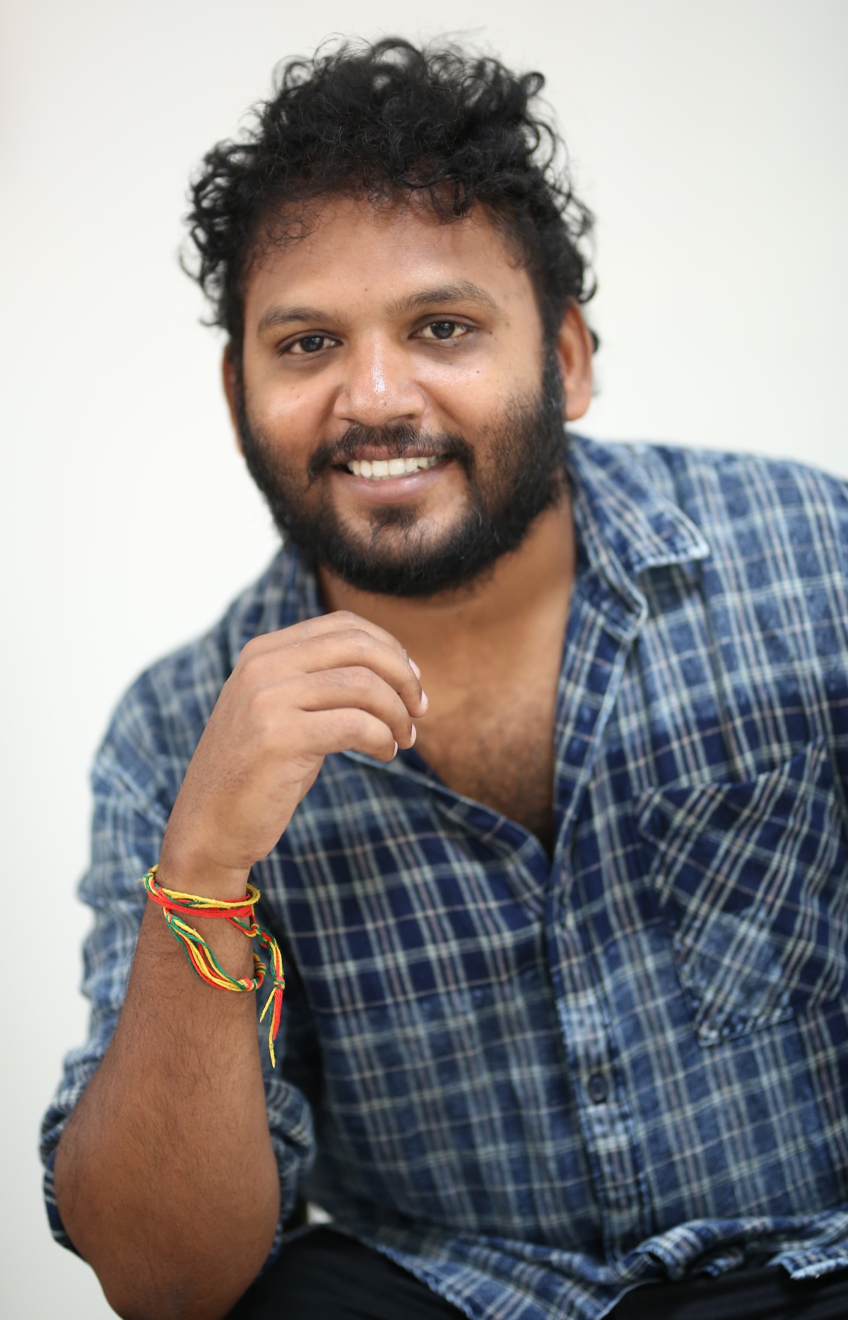 Yadu Vamsi Photos: Find Latest HD Images, Pictures, Stills & Pics ...