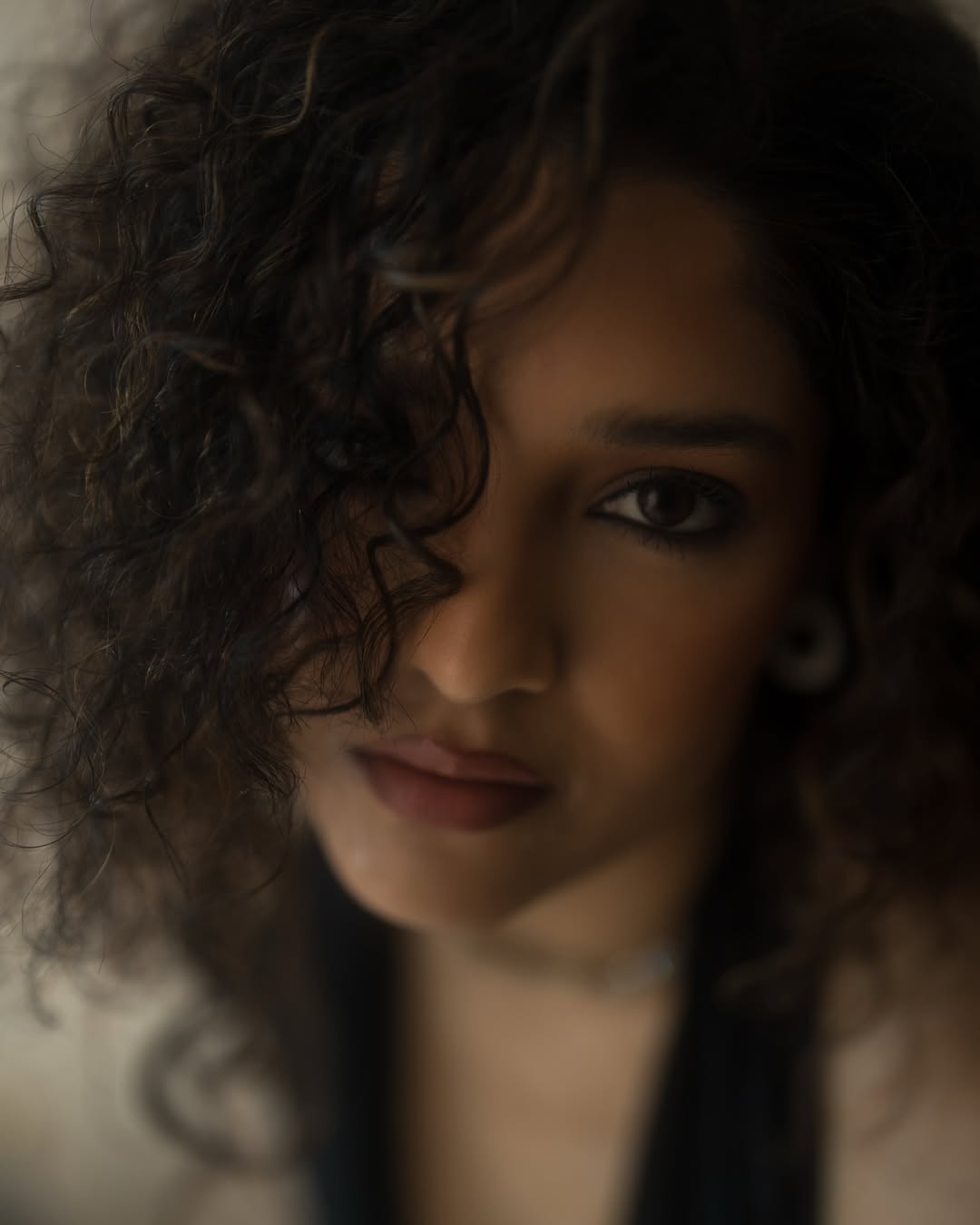Ritika Singh: திடீரென கிளாமர் போட்டோக்களை இறக்கிய ரித்திகா சிங் ...