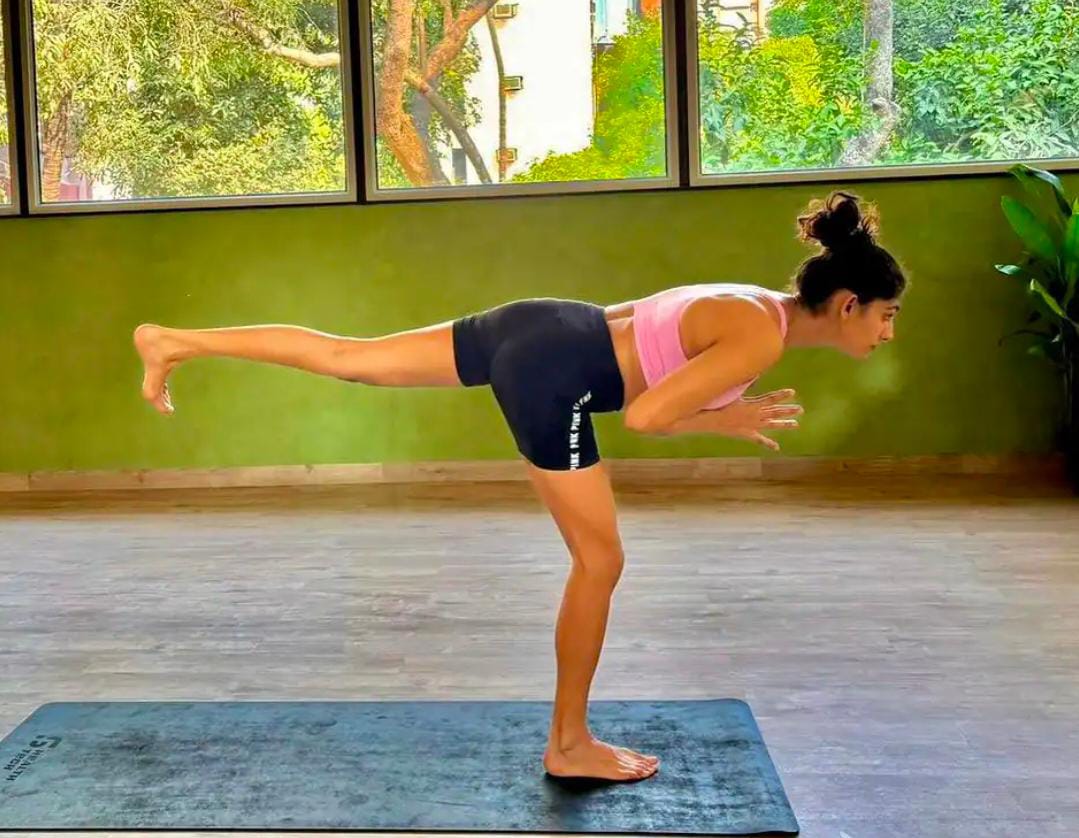 International Yoga Day 2025: Top 10 Bollywood Divas Who Swear by Yoga ...