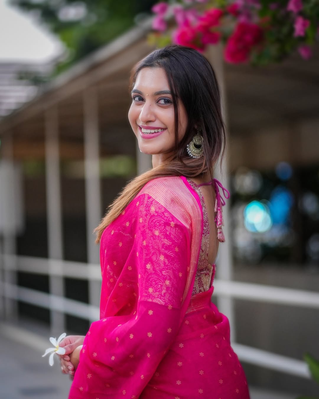 Prajna Poovamma Photos: Find Latest HD Images, Pictures, Stills & Pics ...