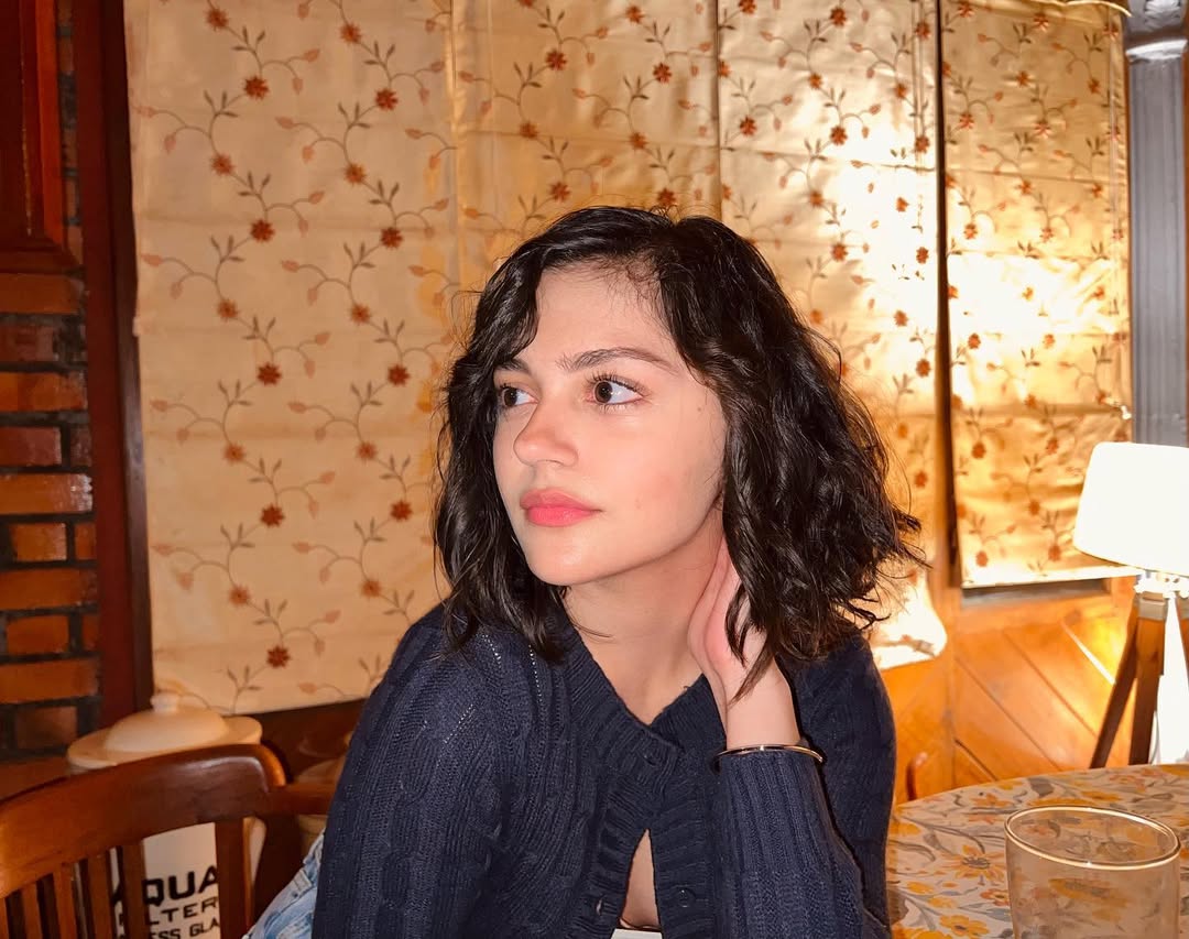 Aneet Padda Photos | Aneet Padda Latest HD Pics |Aneet Padda New Images ...