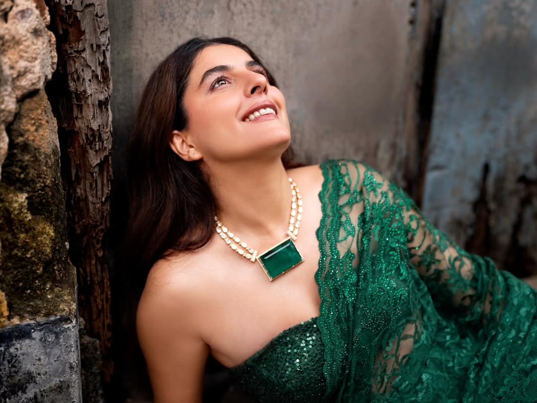 Isha Talwar Sets the Style Bar High in Emerald Green | Rustic Backdrop ...