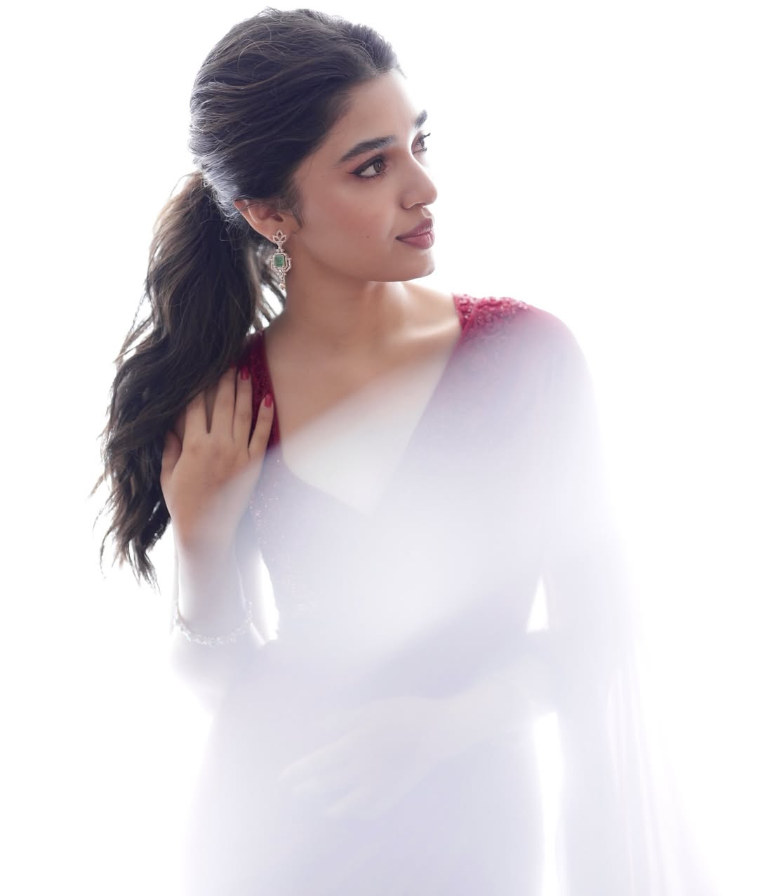 Krithi Shetty: சைக்காலஜி படிக்கும் கீர்த்தி ஷெட்டிக்கு சேலைதான் ரொம்ப ...